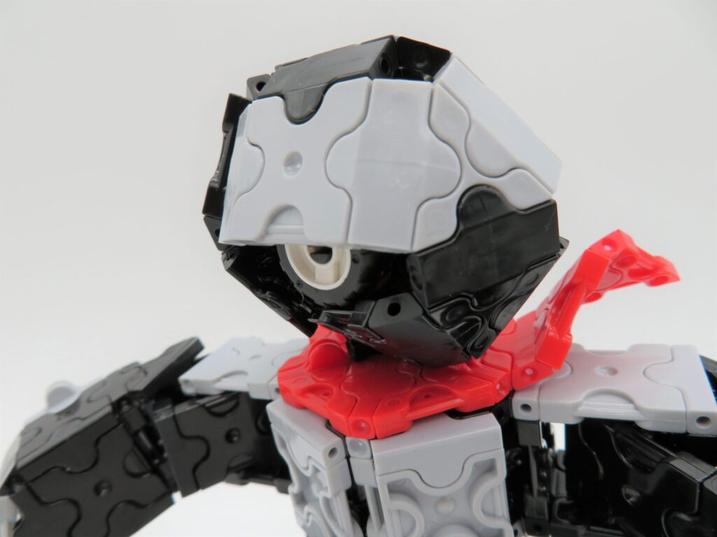 【こどもの遊び】LaQ（ラキュ―）ビルドアップロボ『タイプシャドー』をつくってみた！｜ありいっちゃんブログ